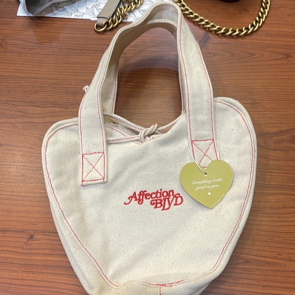Affection Blvd | Bags | Heart Tote Bag | Poshmark